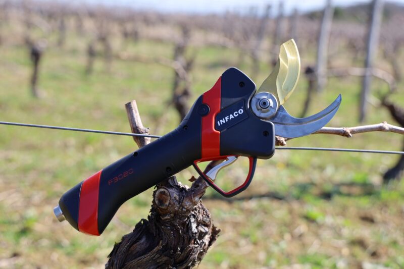 NEW STOCK UNITS | Lakeview Vineyard Equipment