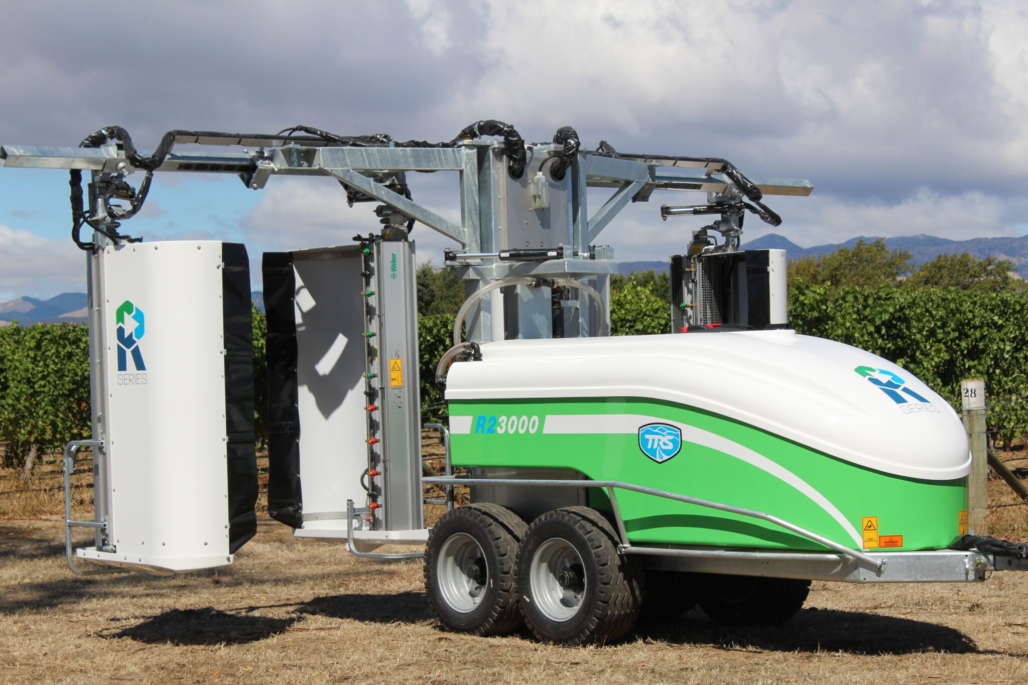 TRS R2 2-Row Vineyard Recycling Sprayer - Lakeview Vineyard Equipment
