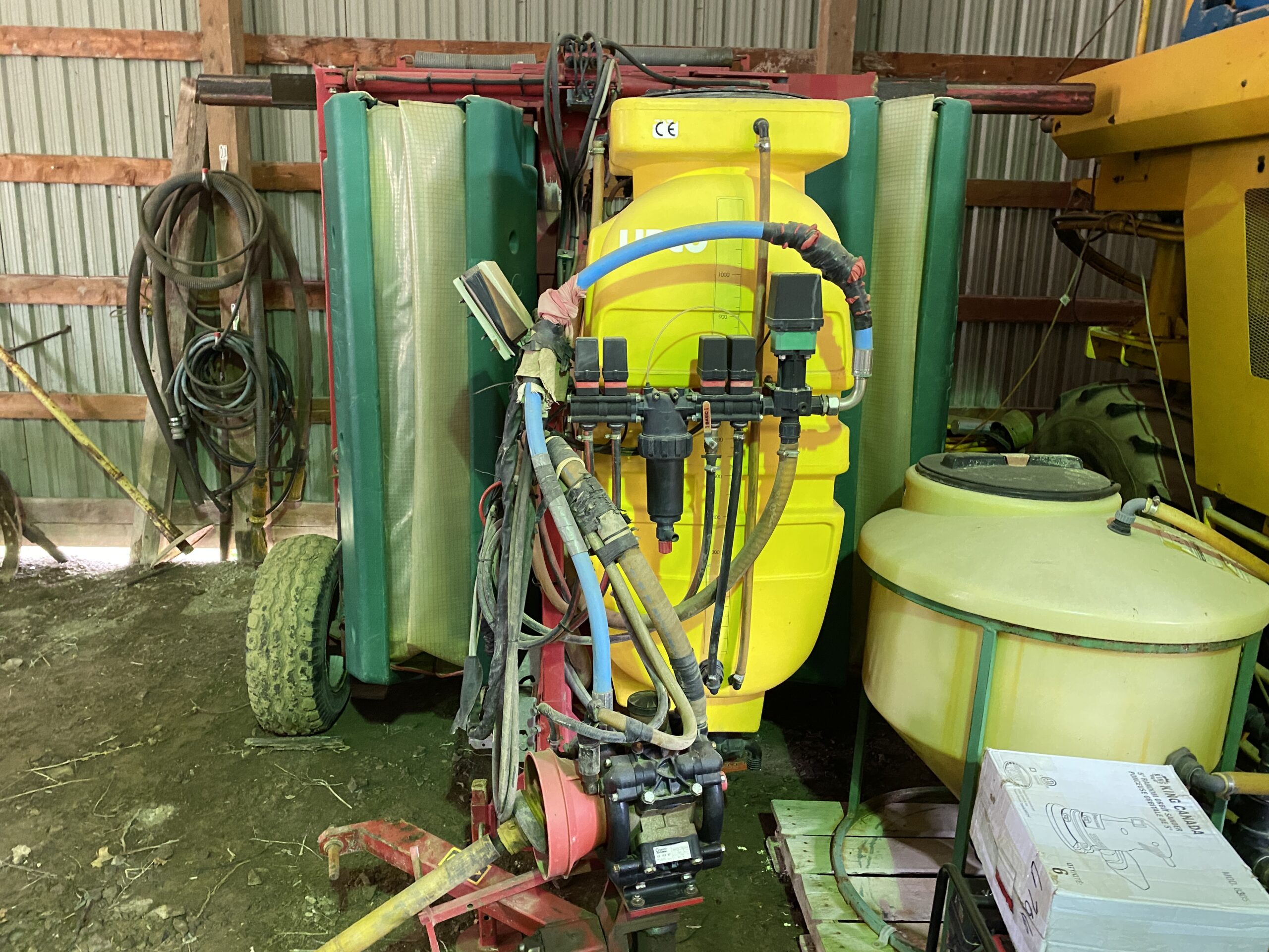 Used 2002 LIPCO 2-Row Recycling Vineyard Sprayer - Lakeview Vineyard ...